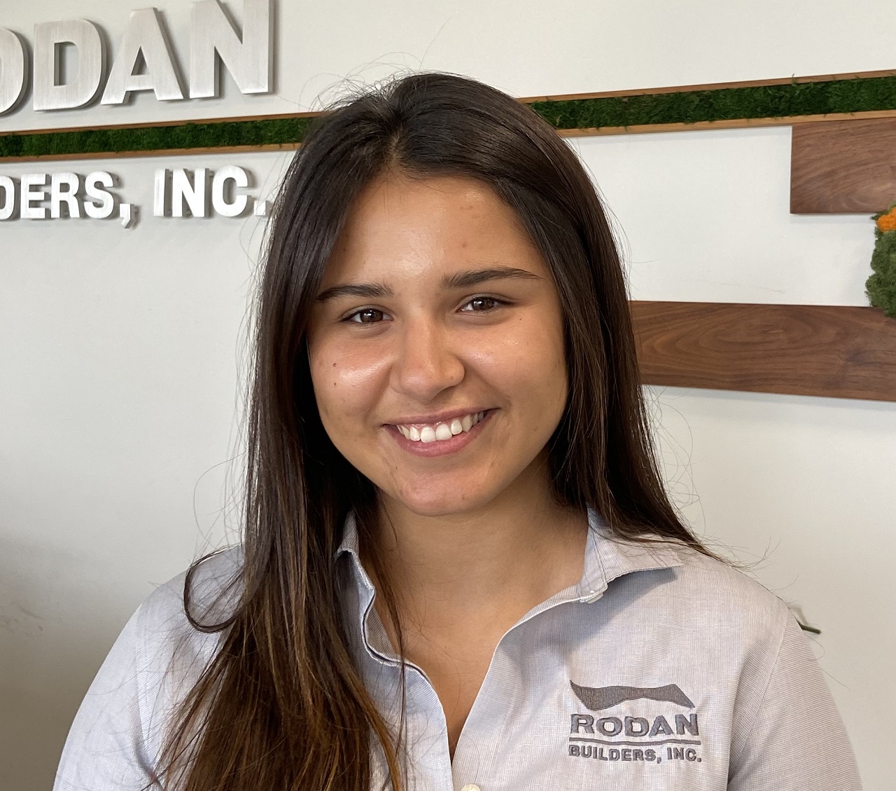 Valentina Echeverry - Rodan Builders